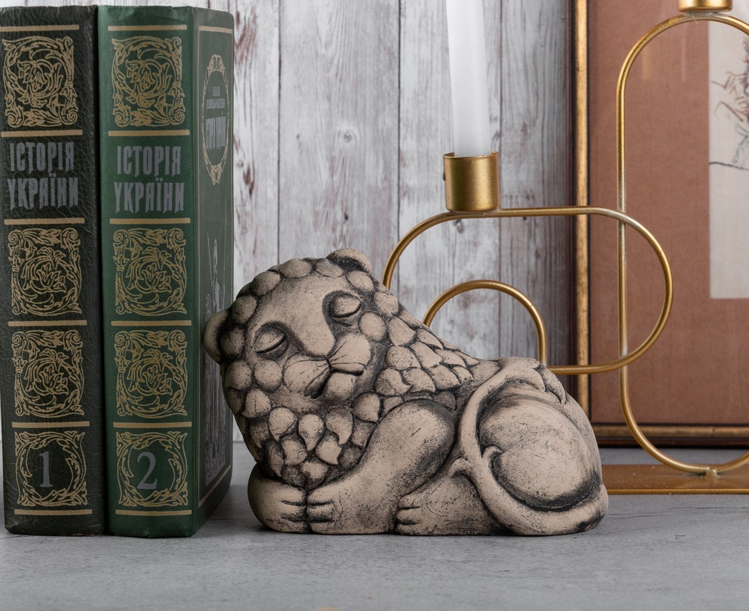 Handmade Ceramic Lion Figurine: Rustic Chamotte Clay Sculpture - Etsy