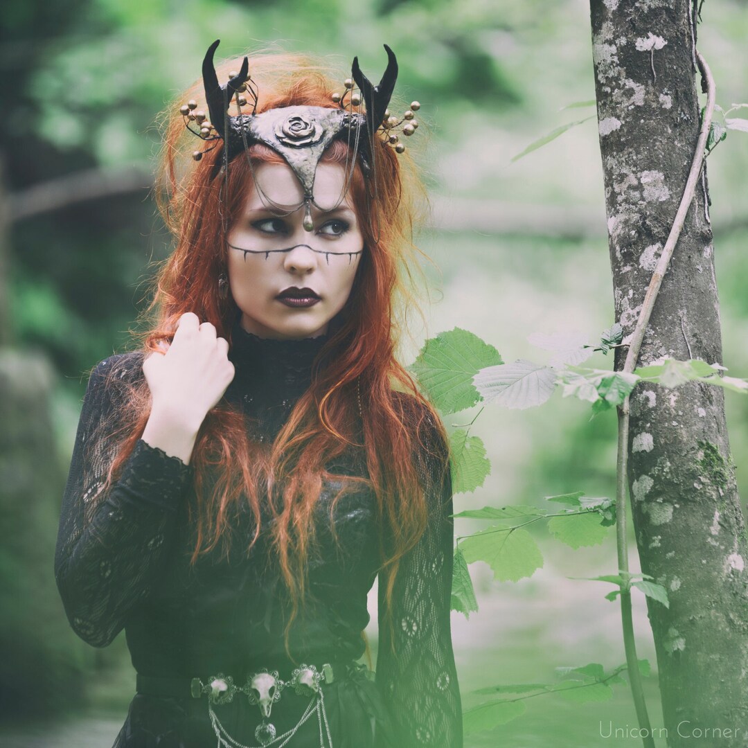 The Antler Helm / Faux Anter Headdress / Deer Antler Headpiece / Gothic ...