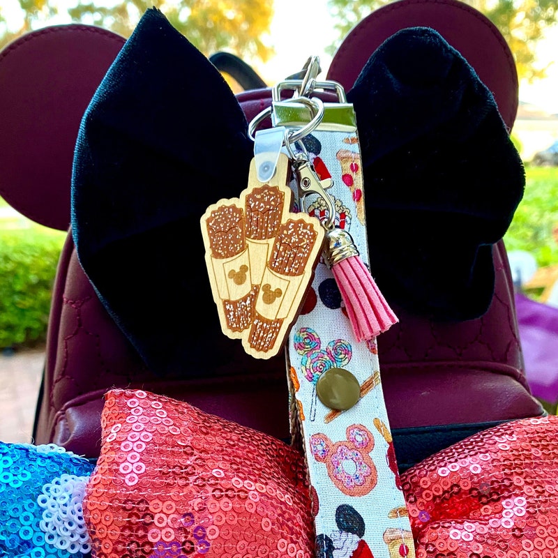 Minnie and Mickey Keychain - Etsy