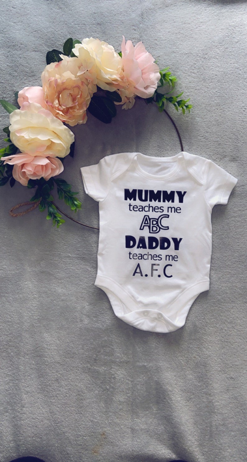 Personalised Football Baby Grow Liverpool Manchester Utd/city Leeds ...