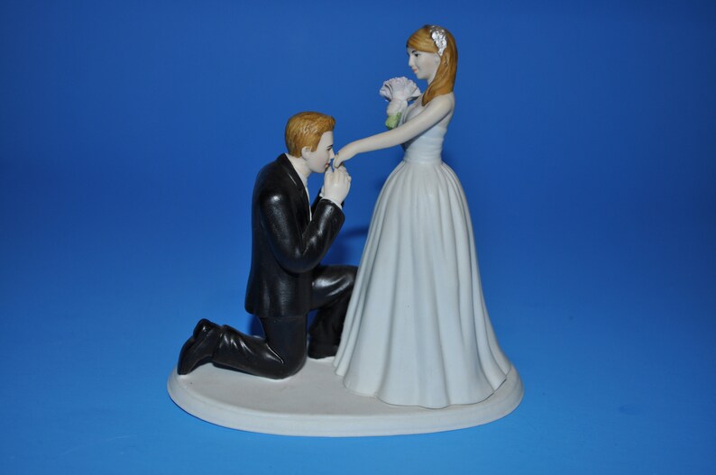Wedding Cake Topper "a Cinderella Moment Bridal Couple" by Weddingstar ...