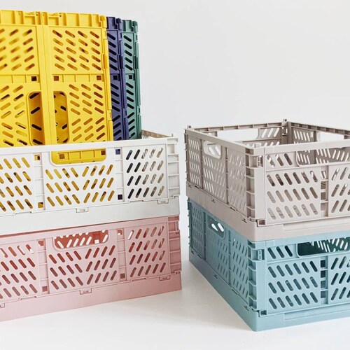 MEDIUM Pastel Color Plastic Storage Crate Set of 4 - Etsy Canada
