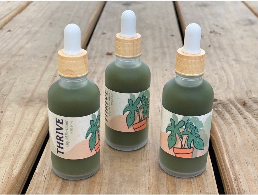 Thrive Liquid Rapid Growth Indoor and Outdoor Plant Food (60ml/15ml/8oz ...