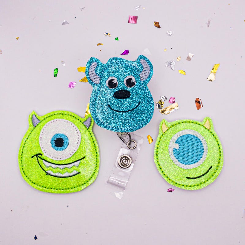 Badge Reels Sully - Etsy