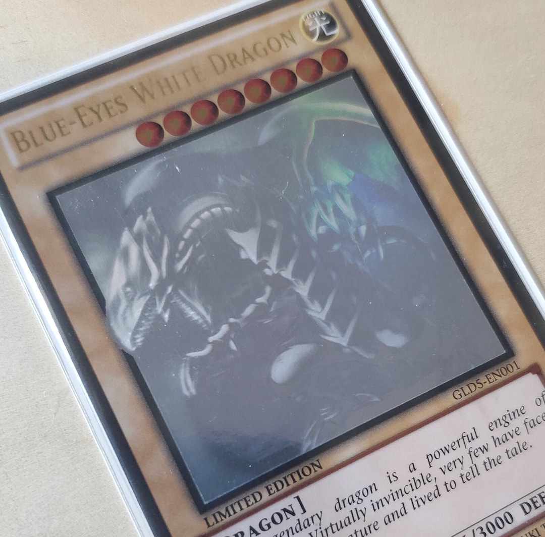 Blue-eyes White Dragon - GLD5-EN001 - Ghost Rare Limited Edition ...