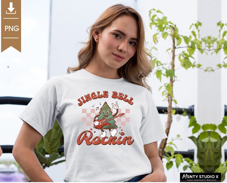 Cascabel con árbol de Navidad PNG: Diseño de camiseta retro (descarga ...