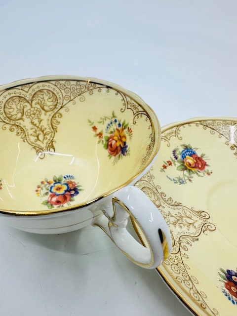 Aynsley Cream Coloured Floral Teacup and Saucer - Etsy