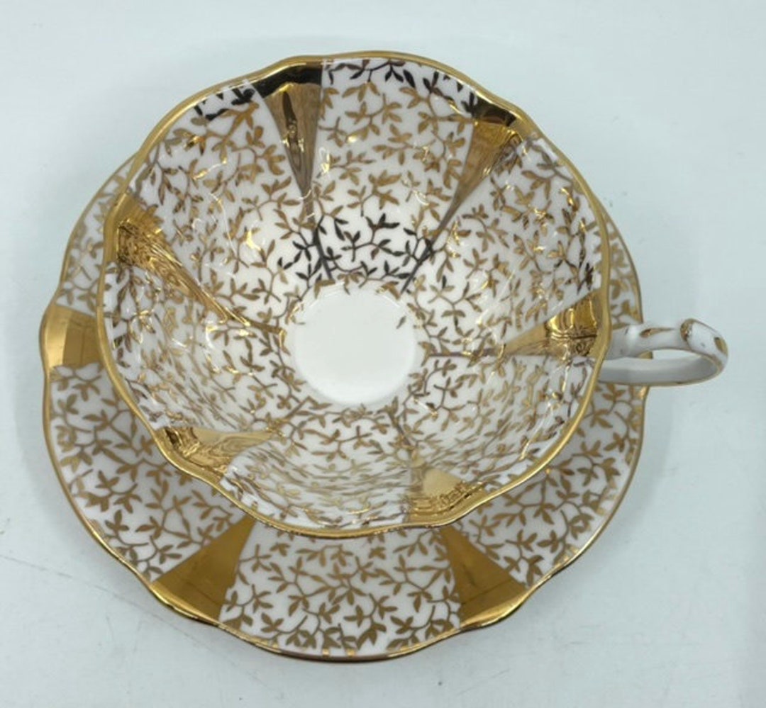 Queen Anne Gold Lace Wide Mouth Teacup and Saucer - Etsy