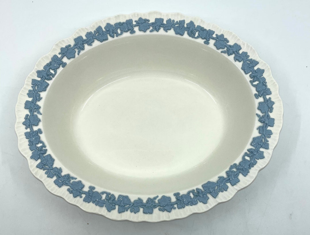 Wedgwood of Etruria and Barlaston Embossed Queen’s Ware Serving Bowl - Etsy
