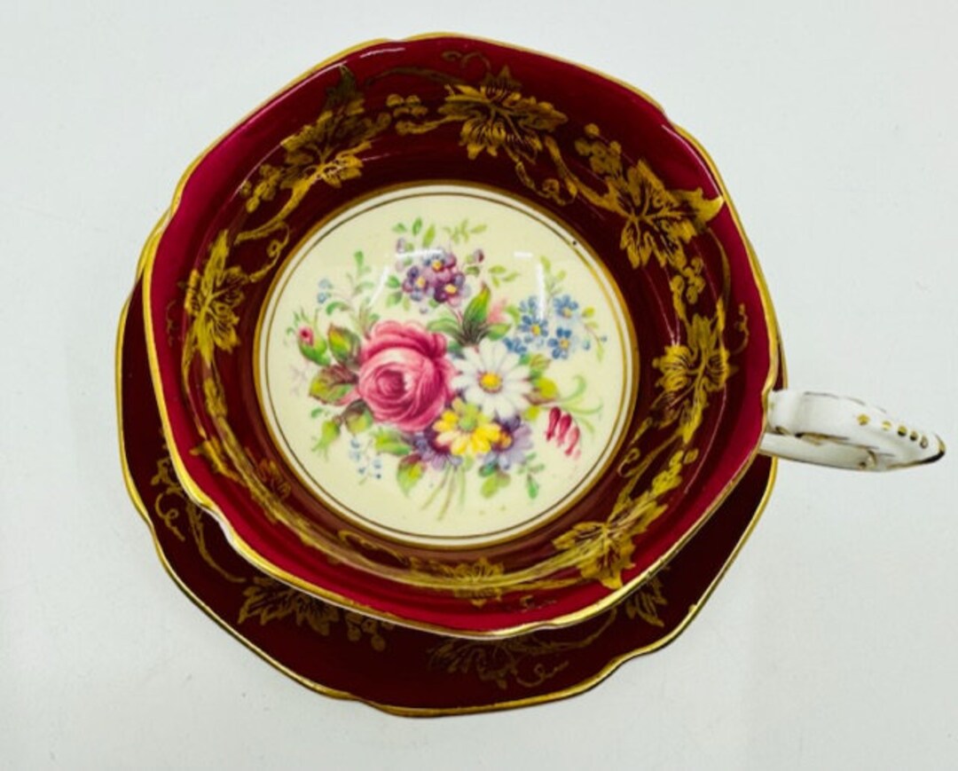Stunning Paragon Red and Gold Floral Bouquet Teacup and Saucer - Etsy
