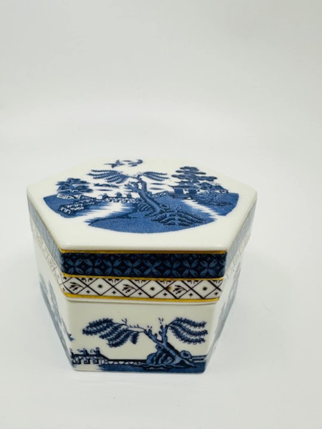 Booths Real Old Willow Royal Doulton Hexagon Lidded Trinket Dish - Etsy