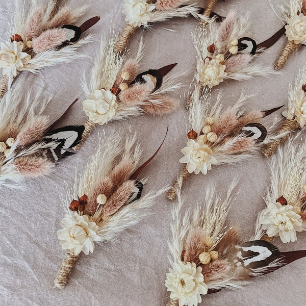 Boutonniere for Men - Etsy