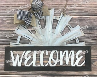 Windmill Wreath Sign - Etsy