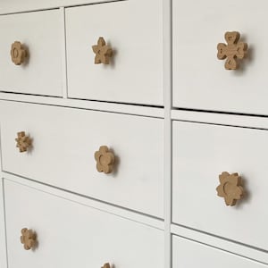Flower Drawer Knobs | Flower Nursery Décor, Girls Bedroom Décor, Flower ...