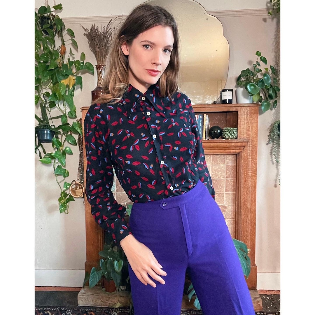 Vintage 70s Dagger Collar Shirt Blouse Top Purple Burgundy Acorn Floral ...