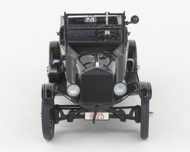 1925 Ford Model T Runabout Pickup-danbury Mint-diecast 1/24th Scale - Etsy