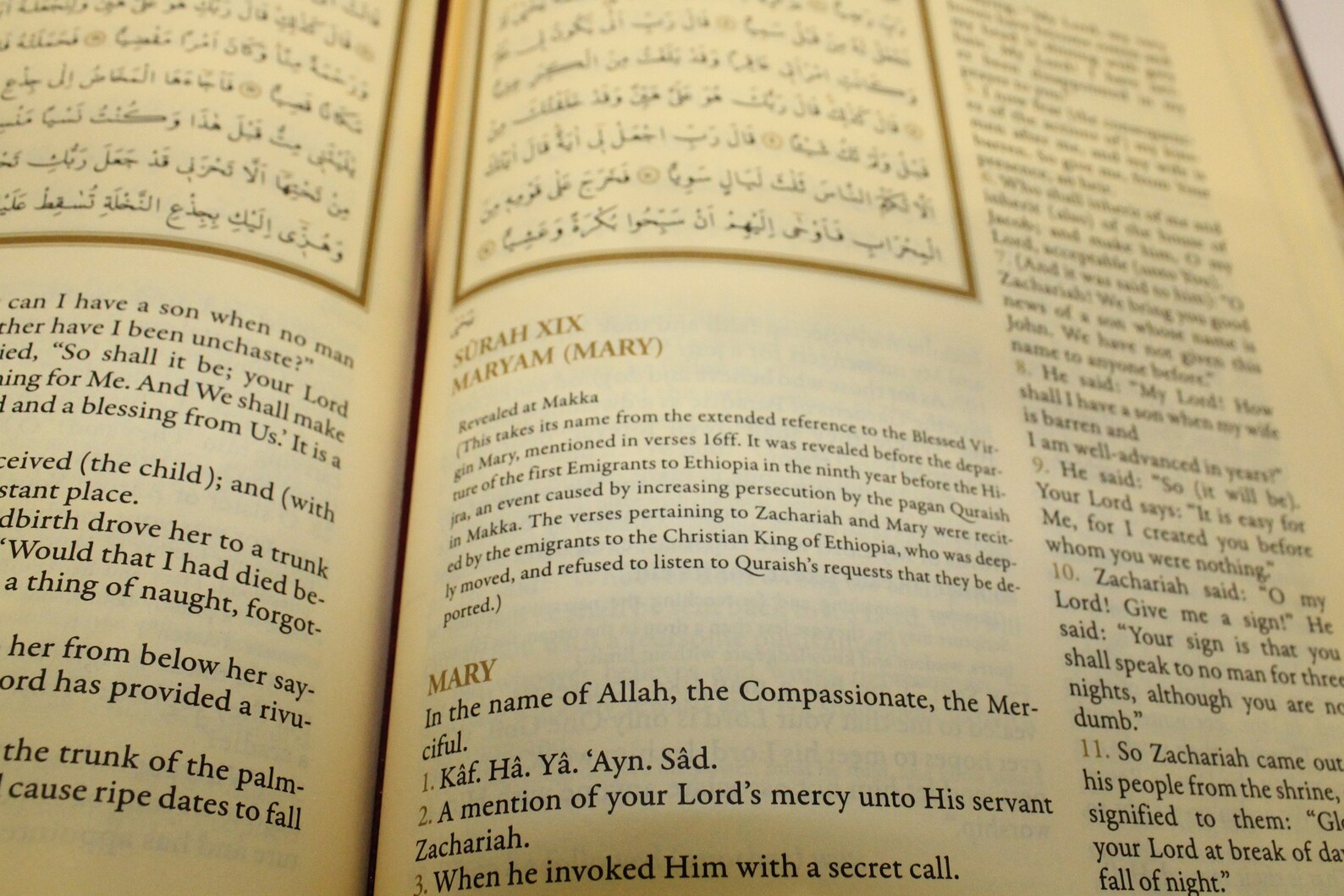 Quran, Holy Quran, Arabic Letter and English Translated Quran, Der ...