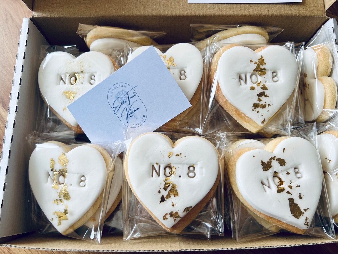 Personalised Biscuit // Biscuits // Happy Birthday // Name Place ...
