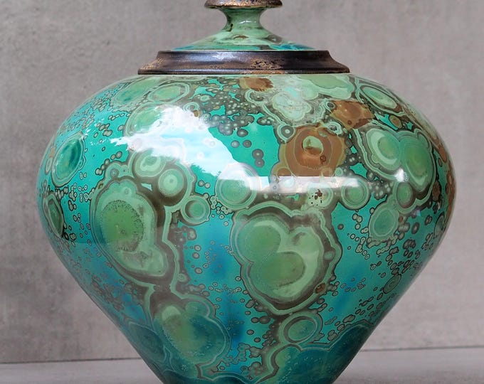 Large Ceramic Cremation Urn for Ashes . 195,5 Ib / 88,5 Kg. 10% ...