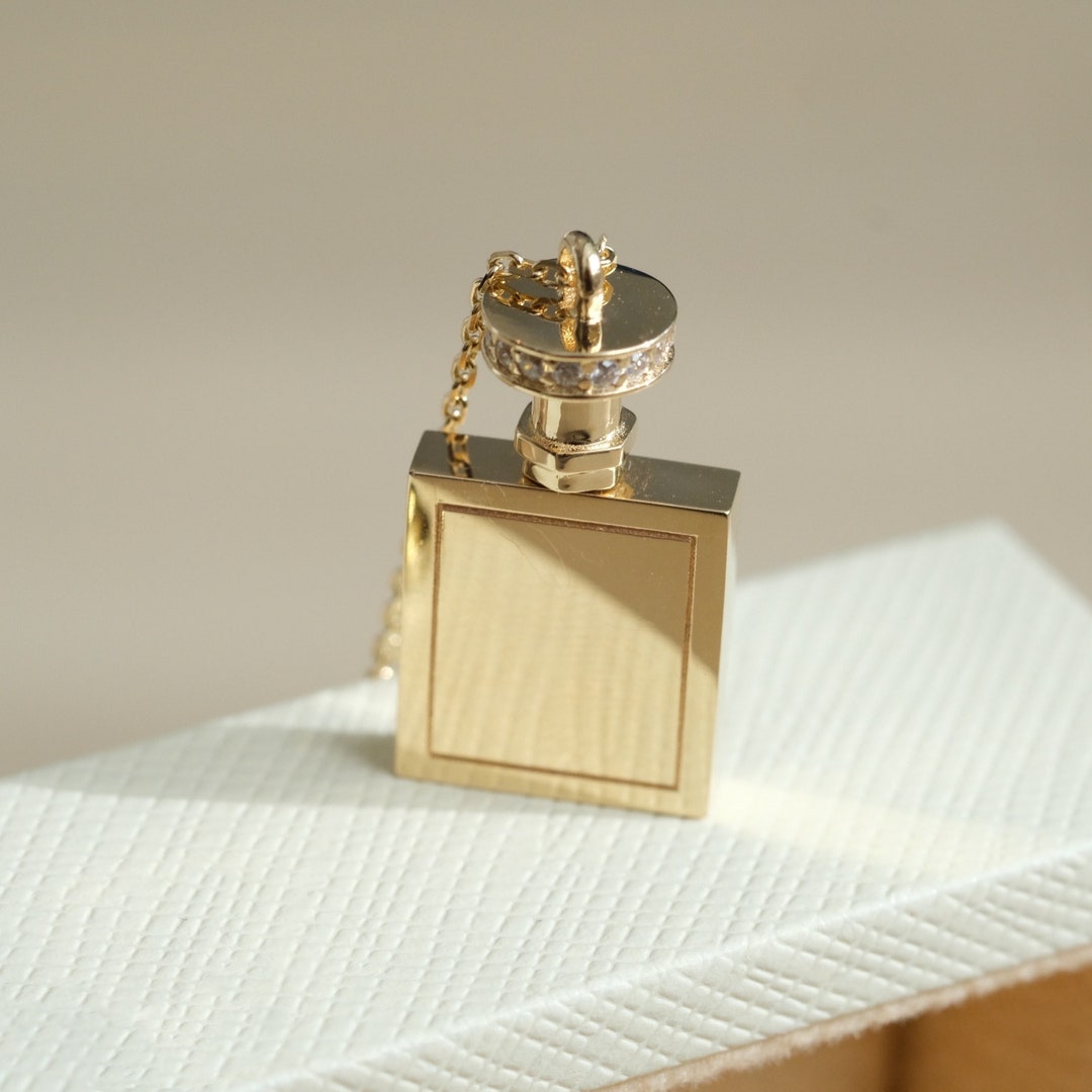 14K Solid Gold Personalised Perfume Bottle Necklace, Solid Gold Perfume ...