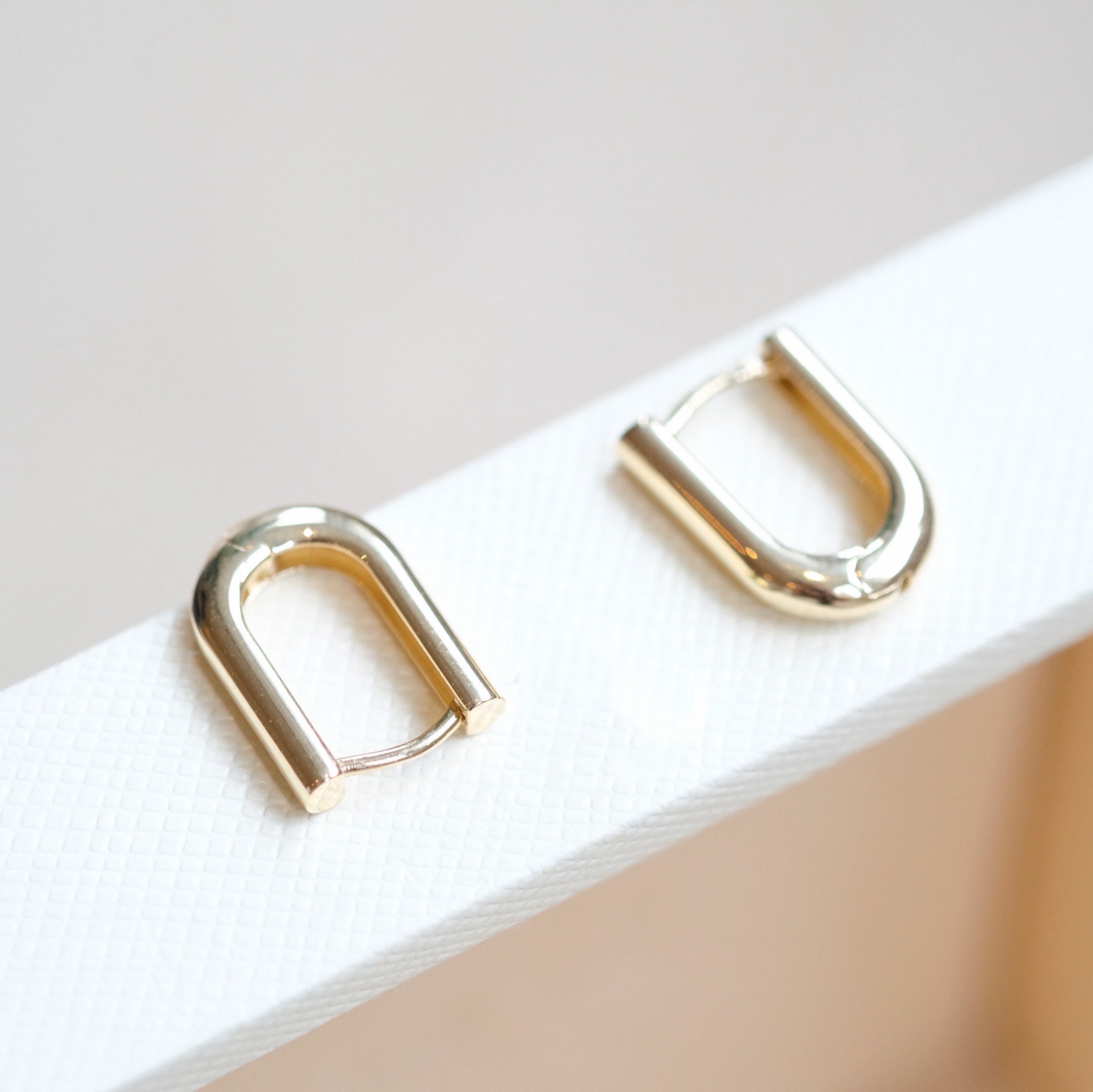 14K Solid Gold Classic Hoop U Shape Hoop Earrings, Solid Gold Oval ...