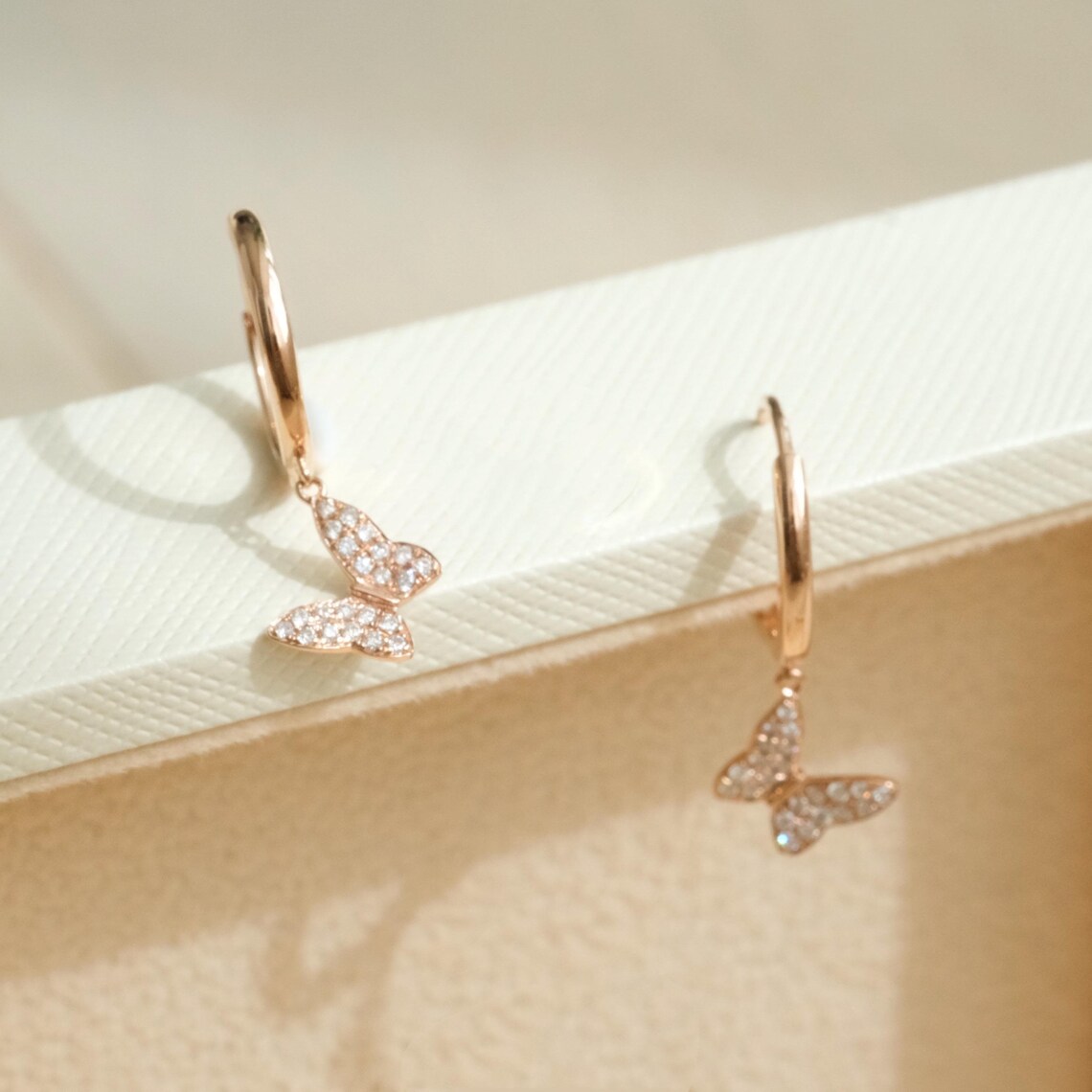 18k SOLID GOLD Dangling Butterfly Hoop Earrings With Natural Diamond ...