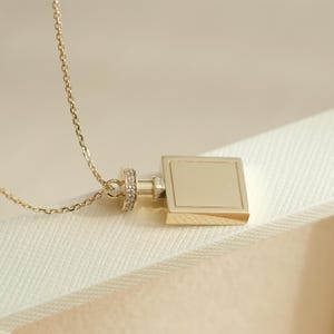 14K Solid Gold Personalised Perfume Bottle Necklace, Solid Gold Perfume ...