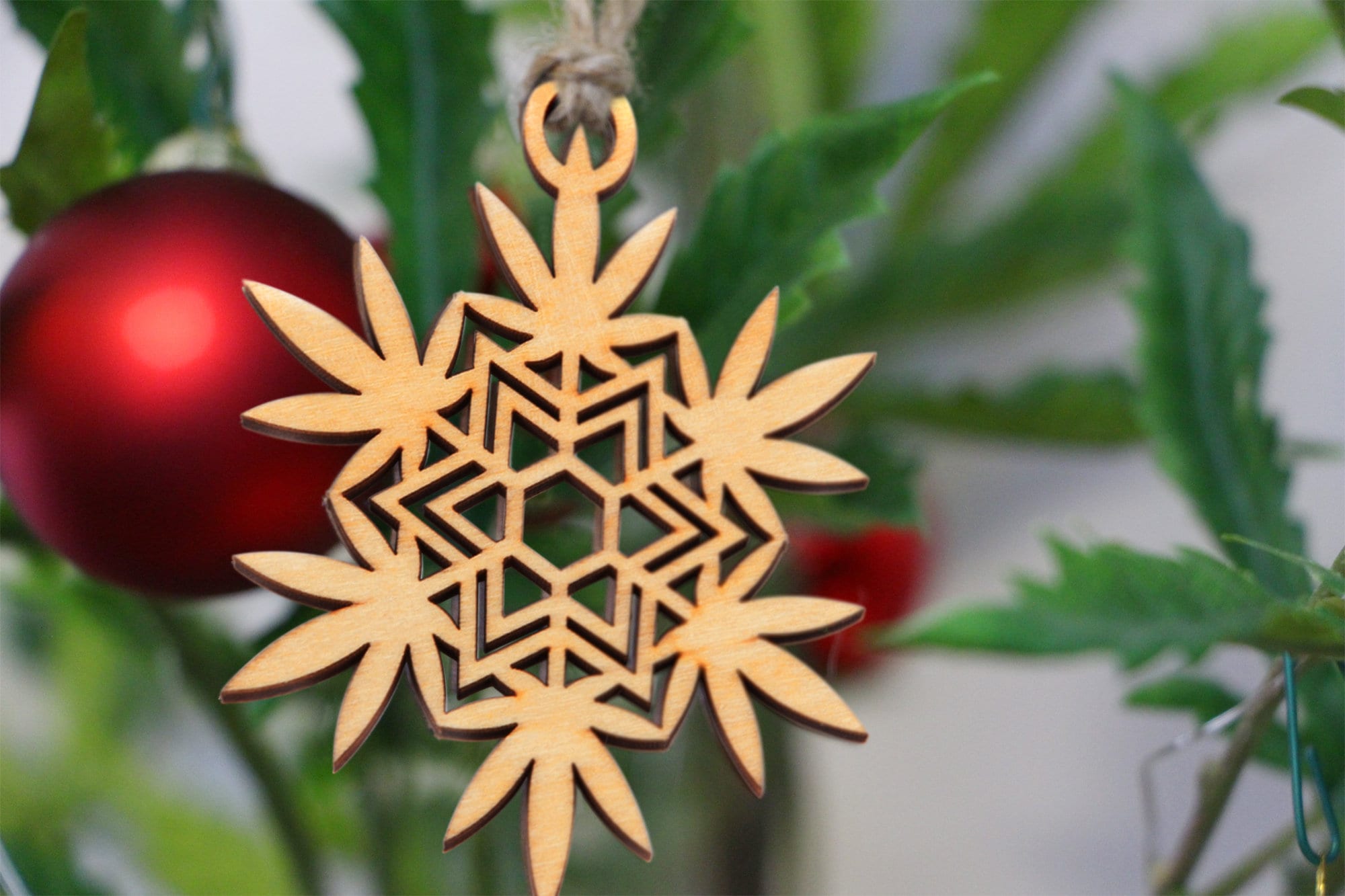 Marijuana Snowflake One Marijuana Leaf Ornament for Cannabis Christmas ...