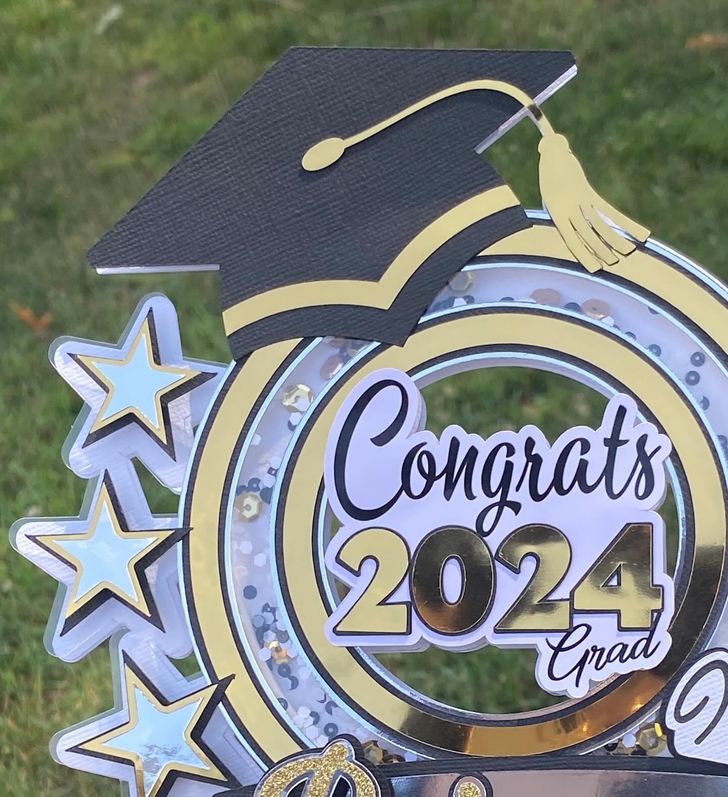 Graduation Cake Topper Shaker: Custom High School or College Grad - Etsy