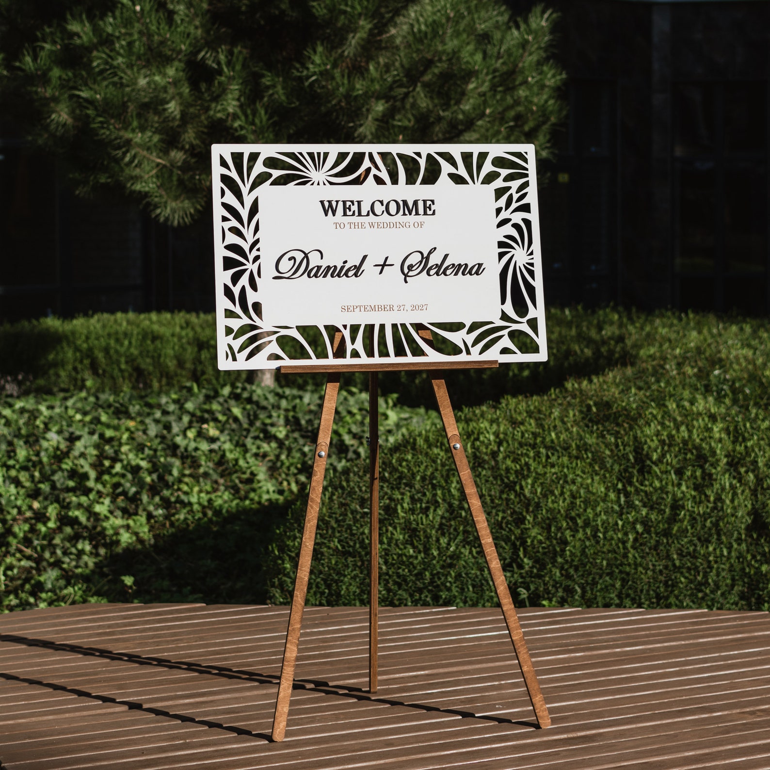 Wooden Welcome Sign Stand, Standing Floor Easel, Portable Sign Holder ...