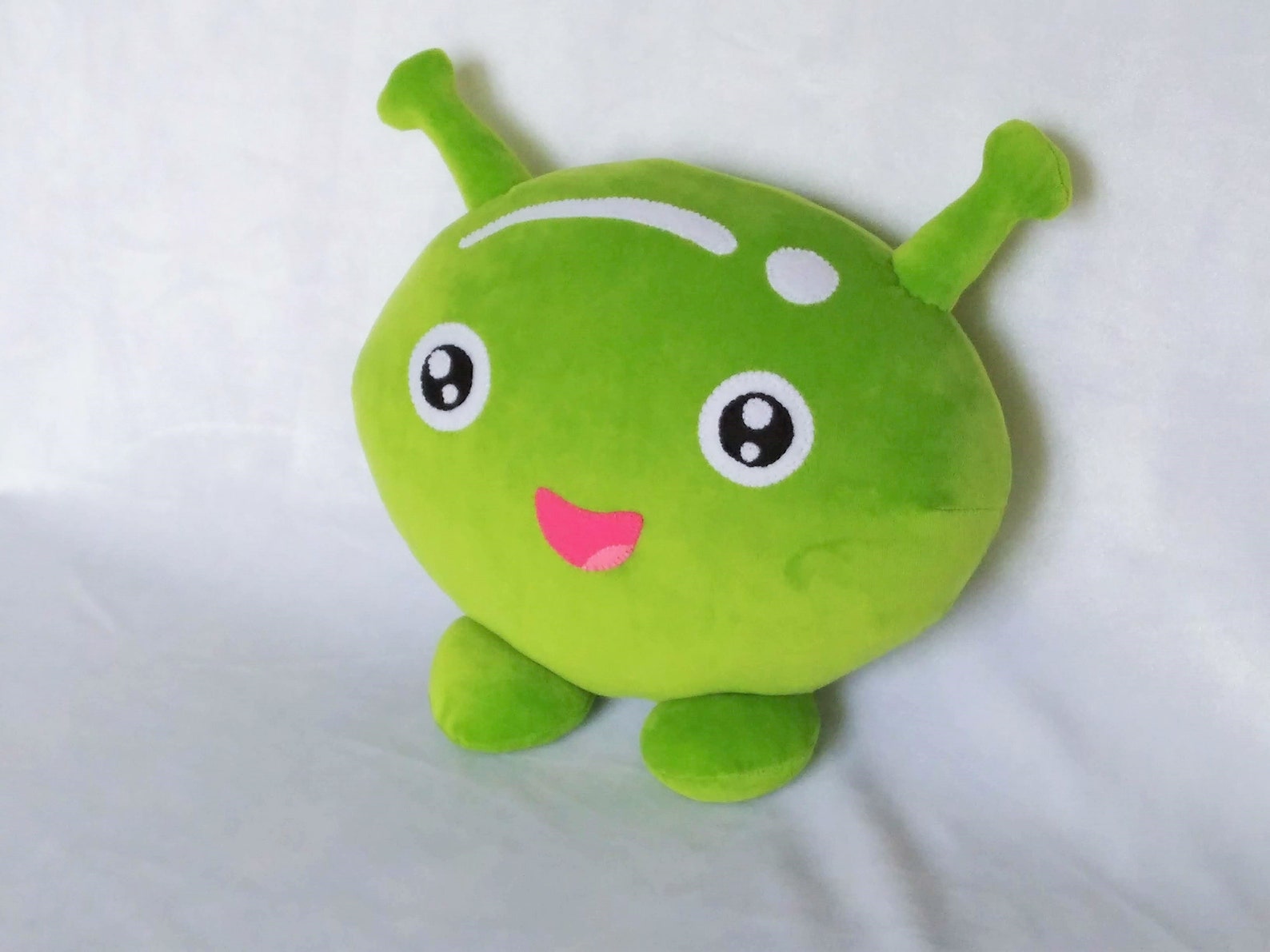 Custom Plush Toy Inspired by Mooncake From Final Space - Etsy