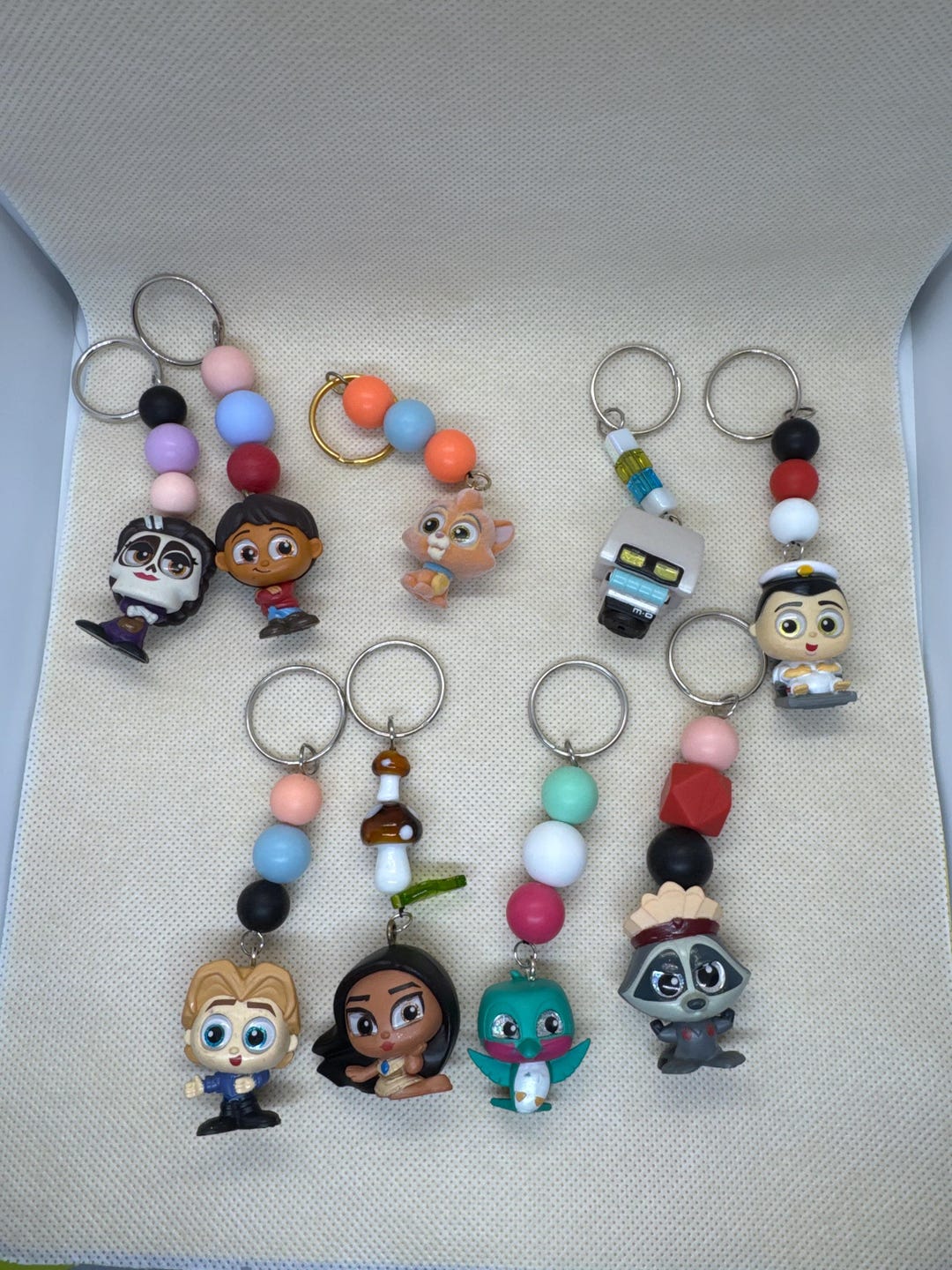Wall-e/pocahontas/oliver&company/coco Doorable Keychains - Etsy