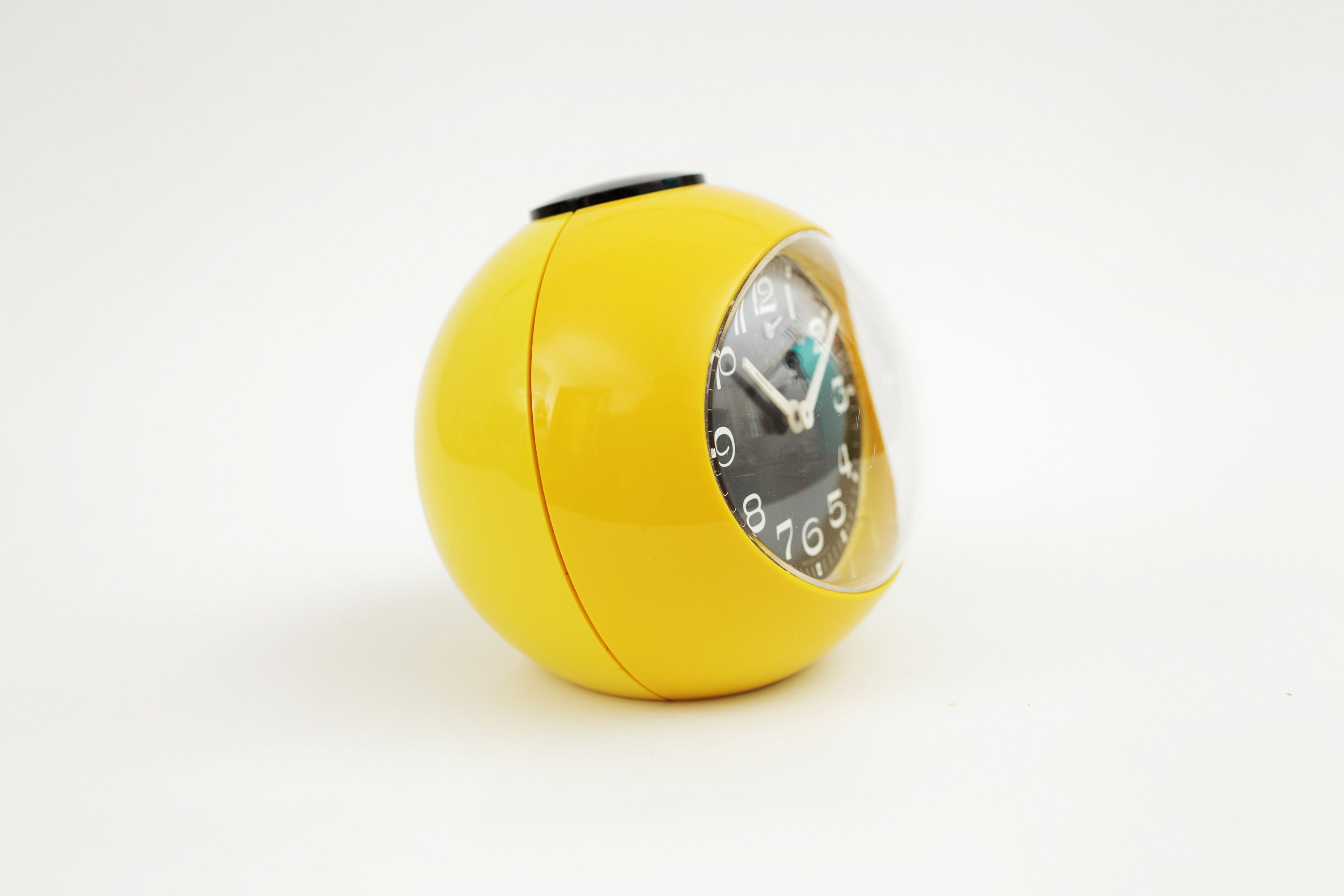 Vintage Yellow Space Age Alarm Clock by Diehl // Two Tone - Etsy