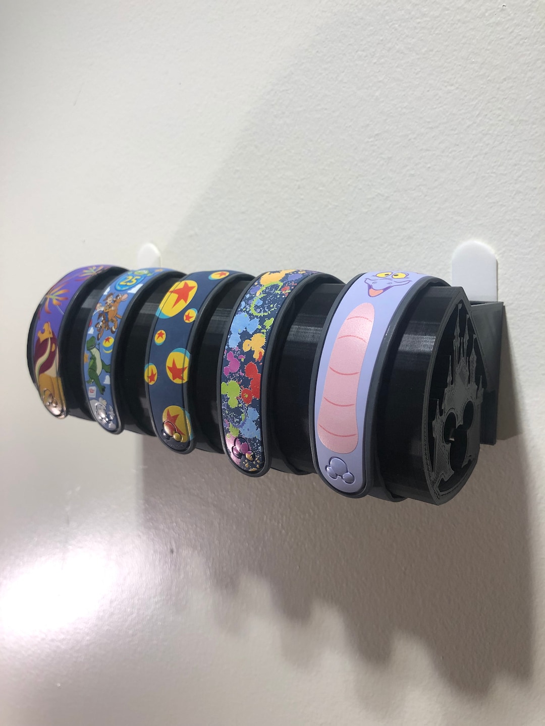 Wall Multi Magicband Display Holder *option 1 Characters* Double-sided ...