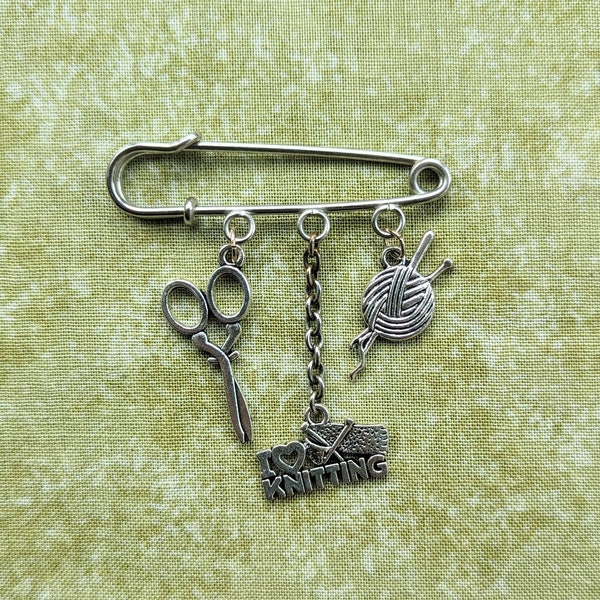 Kilt Pin Brooch - Etsy UK