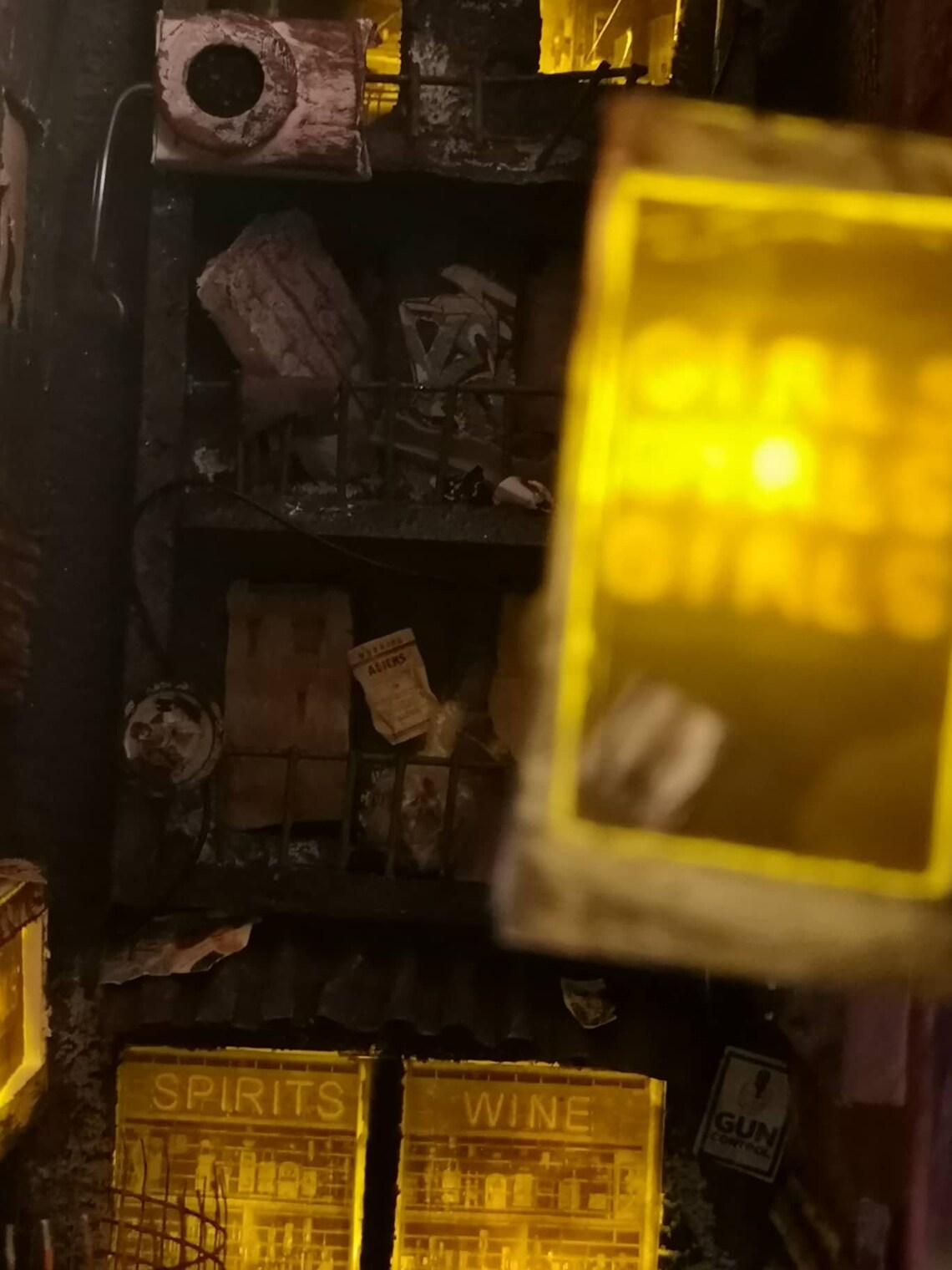 Crime Scene / Dark Alley Book Nook - Etsy