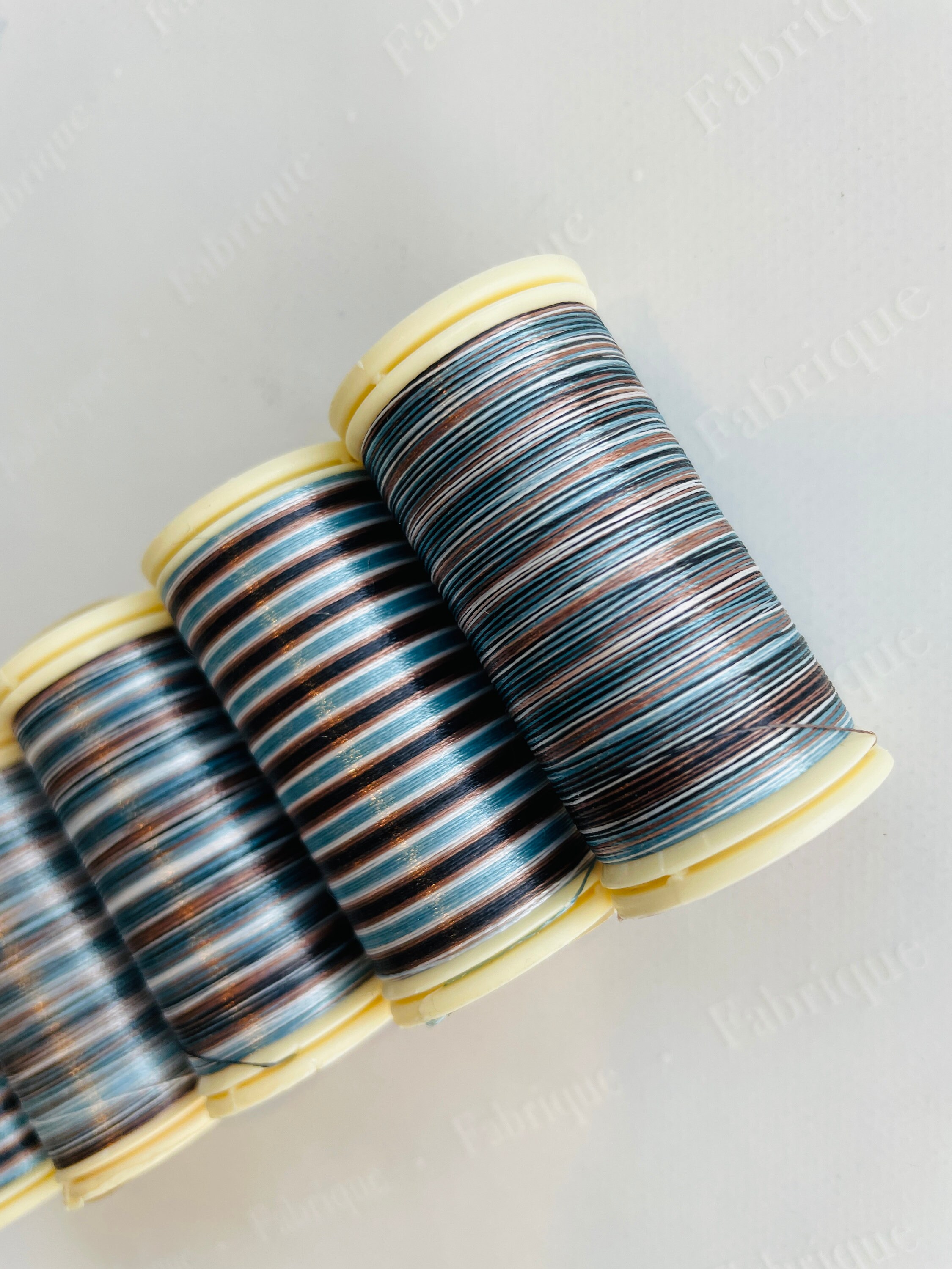 Sajou Glossy Variegated Thread Spool Blue Grey Group Fil Au - Etsy