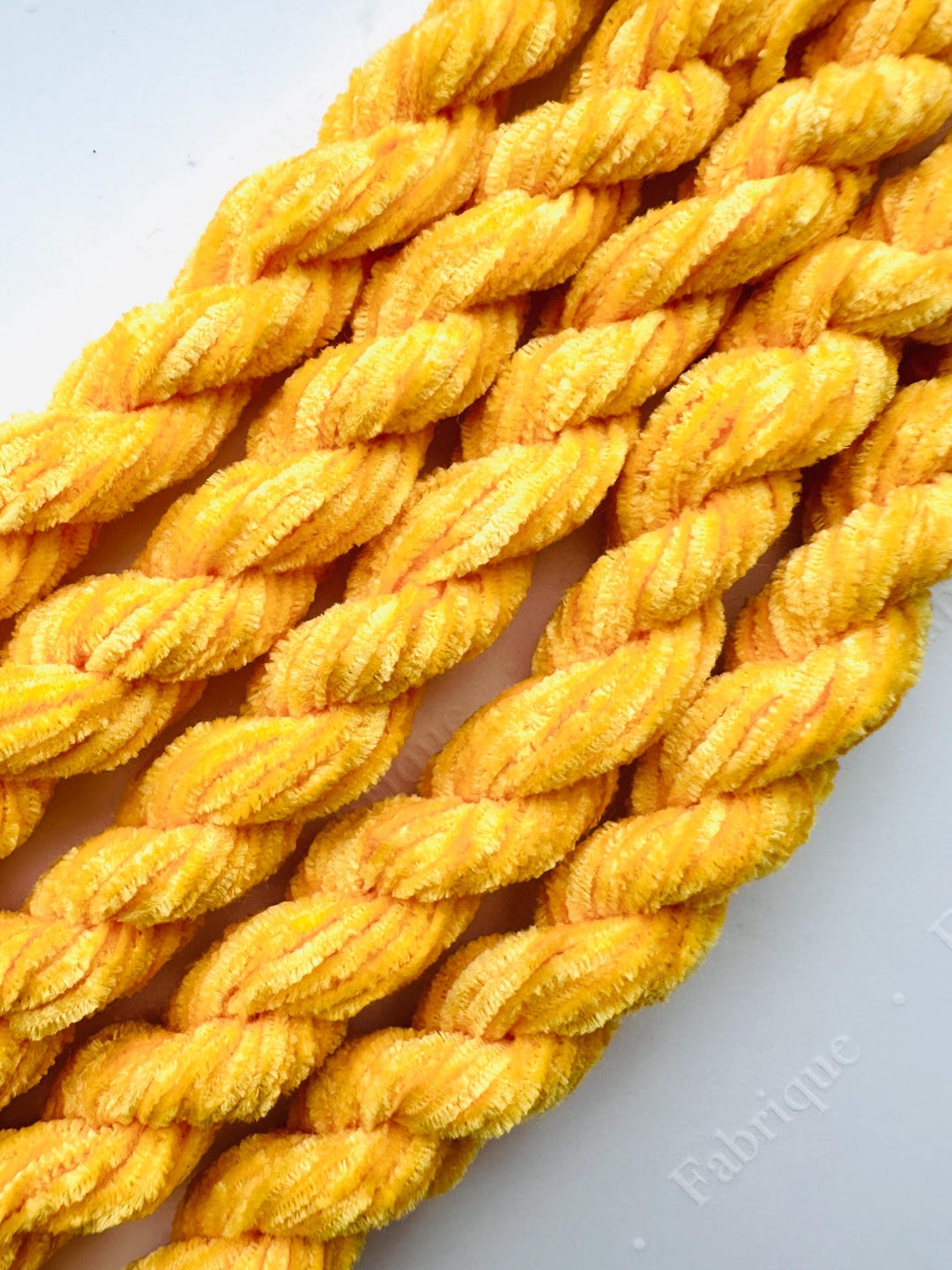 Canary 2mm Chenille Embroidery Thread, Luneville Tambour Chenille, Fine ...