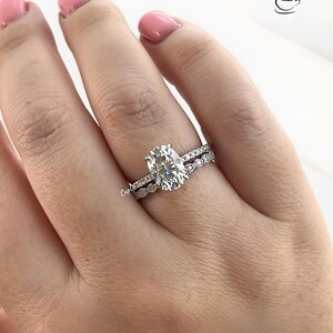 Sterling Silver 925 Engagement Ring Set With D VVS 2.5CT Oval Cut Moissanite Whith Hidden Halo ...