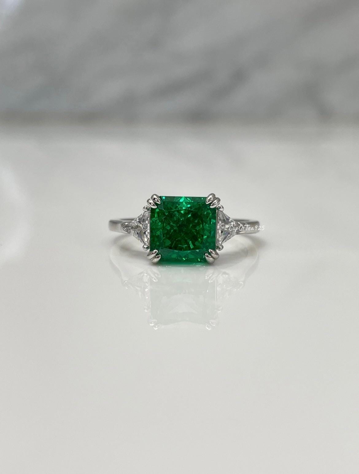 The Joy. Crushed Ice 3CT Green Emerald in Sterling Silver 925 ...