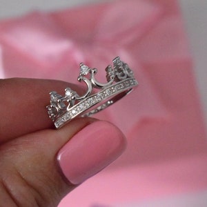The Quinn. Sterling Silver 925 Queen Crown Ring - Etsy