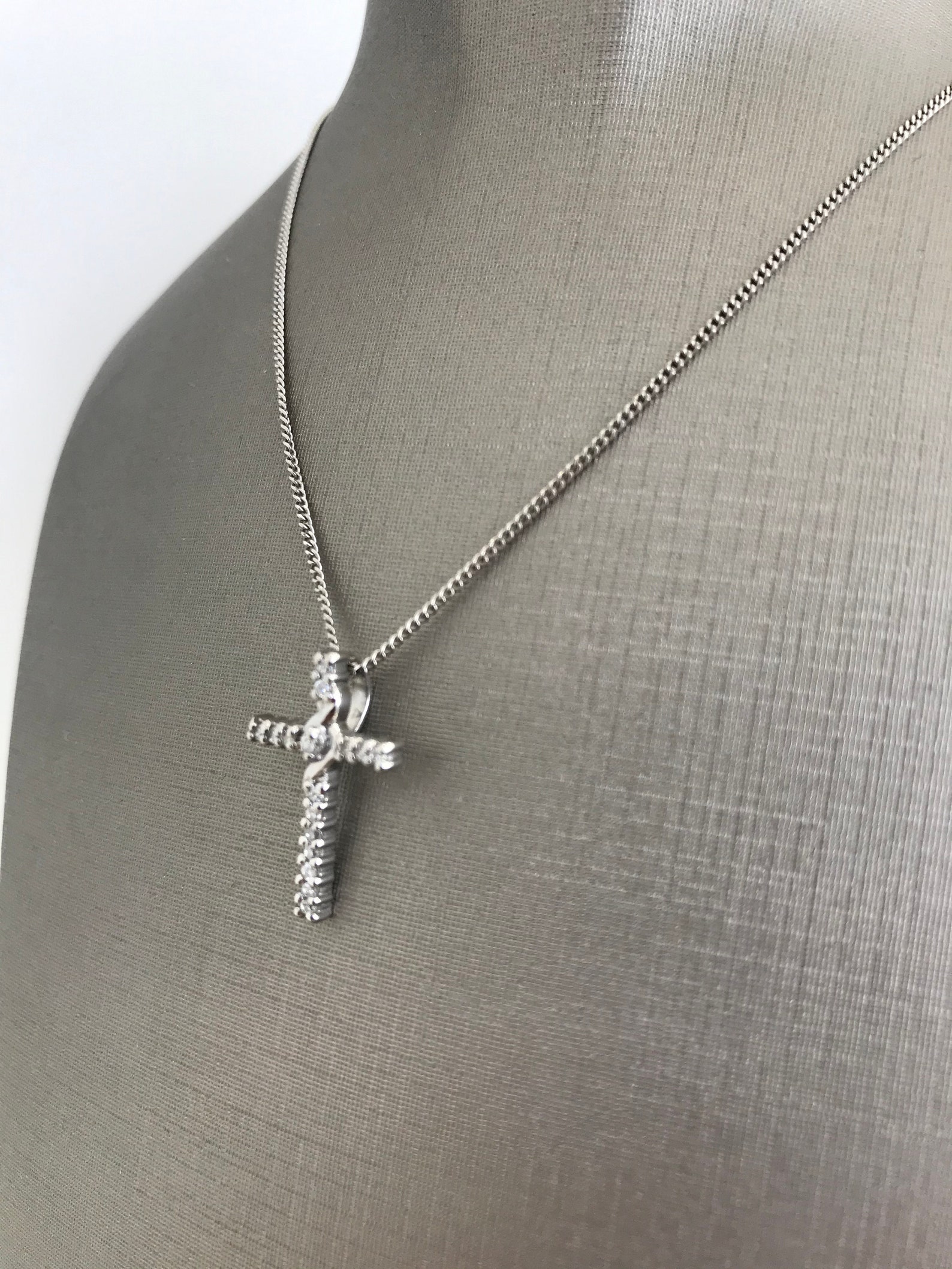 14 Karat White Gold Medium Size Cross With Diamonds and Chain for Her ...