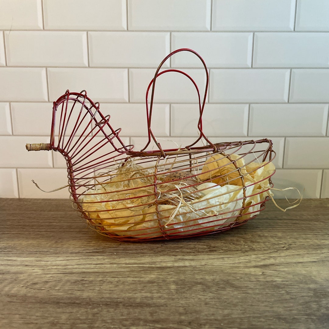 Vintage Wire Chicken Egg Basket - Primitive Farmhouse Decor - Kitchen ...