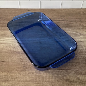 Pyrex 7 X 11 Brownie Pan Casserole Dish #232 - Vintage Cobalt Blue ...