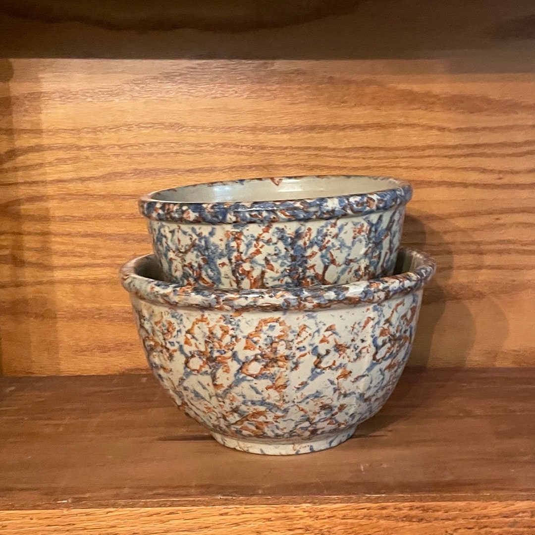 Two Antique Red Wing Paneled Spongeware Nesting Bowls - #7 and #8 ...