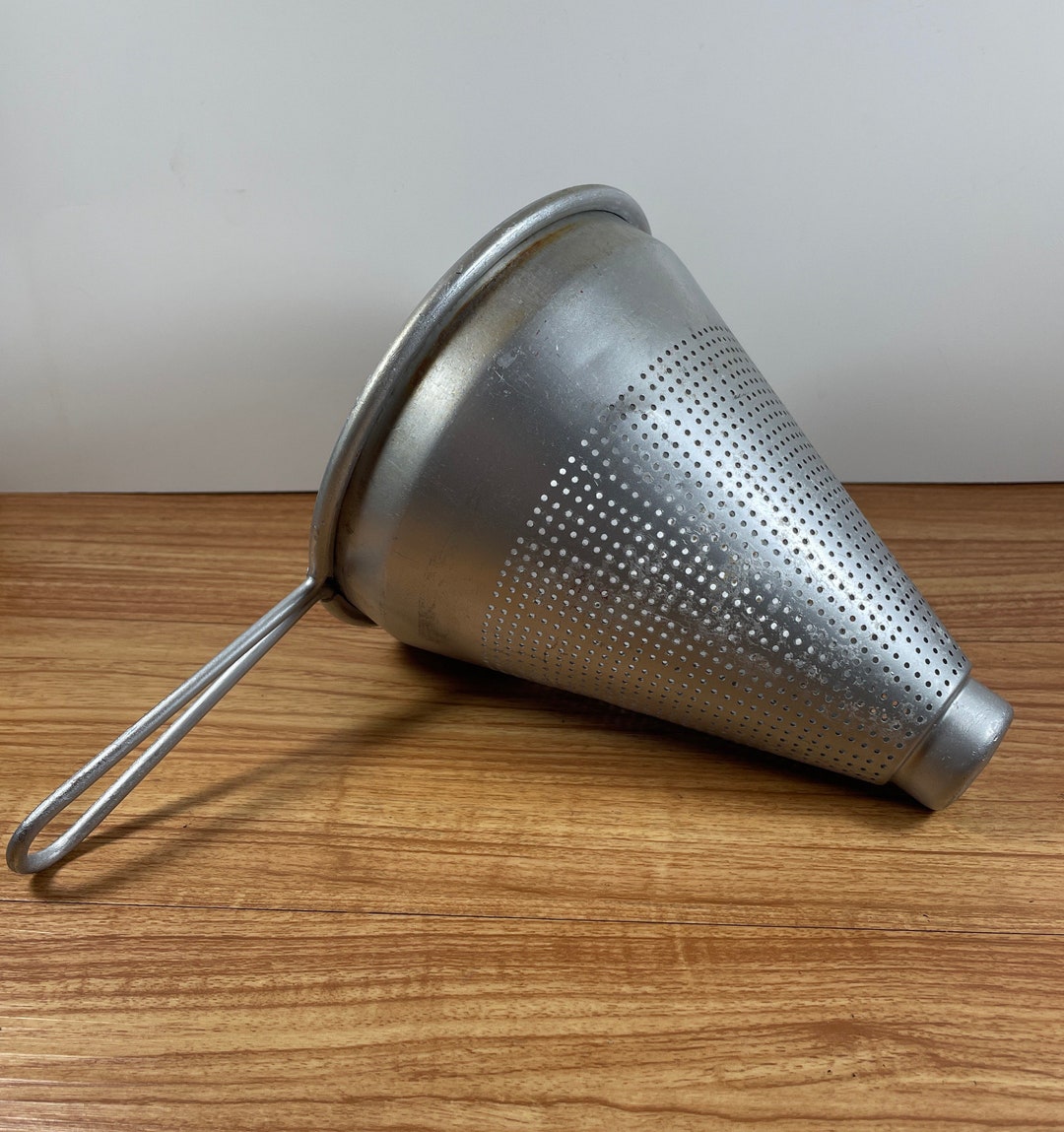 Vintage Kitchen Craft Canning Sieve Food Mill Vintage Canning Equipment ...