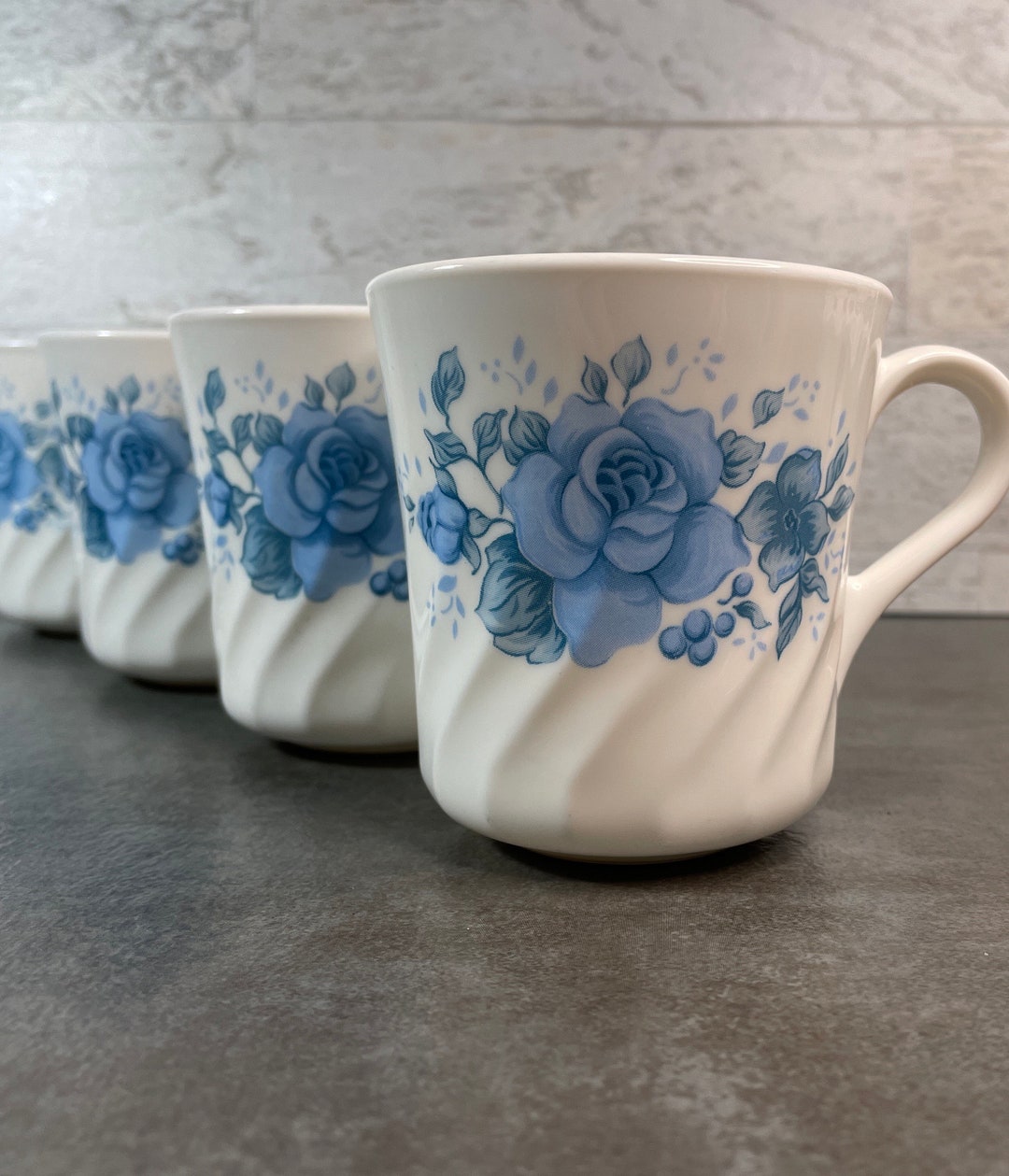 Set of 4 Corelle Blue Velvet Mugs Vintage Dishes Farmhouse Decor Coffee ...