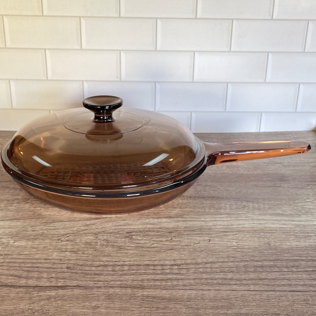 10 Pyrex Visions Amber Glass Skillet With Lid Waffle Bottom Skillet ...