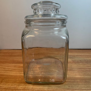 Set of 2 Glass General Store Candy Jars Apothecary Jars Kitchen Storage ...