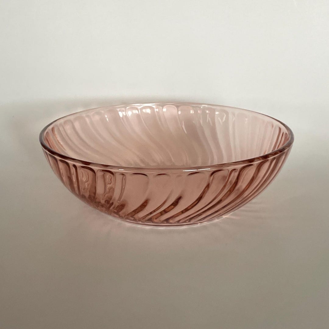 Vintage Arcoroc Luminarc Rosaline Pink Swirl Glass Medium Vegetable ...